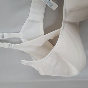 Playtex | Intimates & Sleepwear | Nwot Playtex Nursing Seamless ...